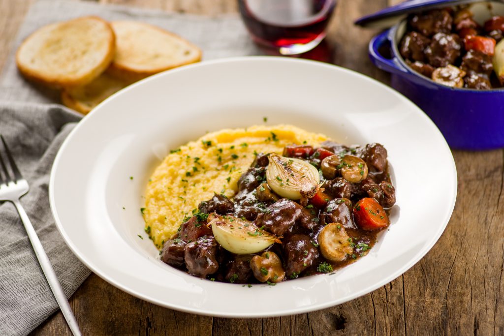 Receita de cupim ao bourguignon com polenta – Minerva Foods | Criando ...